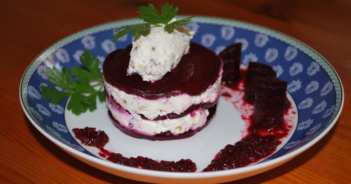 Recette Milles-feuilles de betterave rouge et chèvre frais - 750g.com