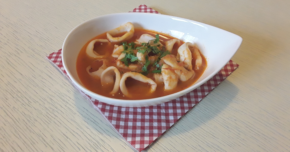 Recette Calamars à la basquaise - 750g.com