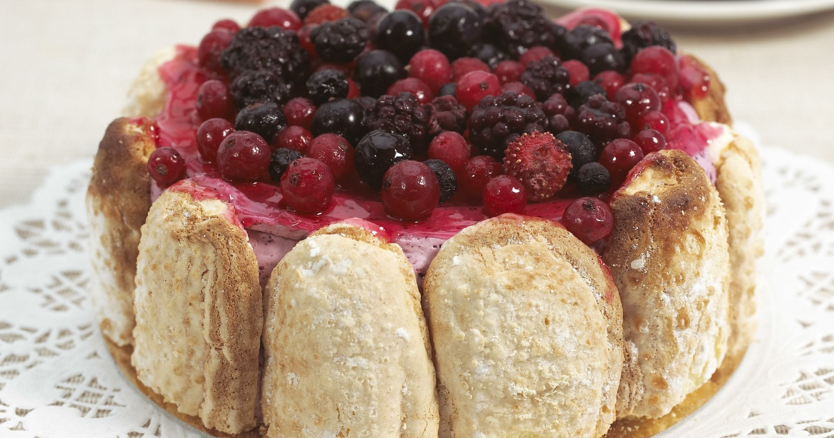 Recette Charlotte aux fruits rouges maison fromage blanc et mascarpone ...