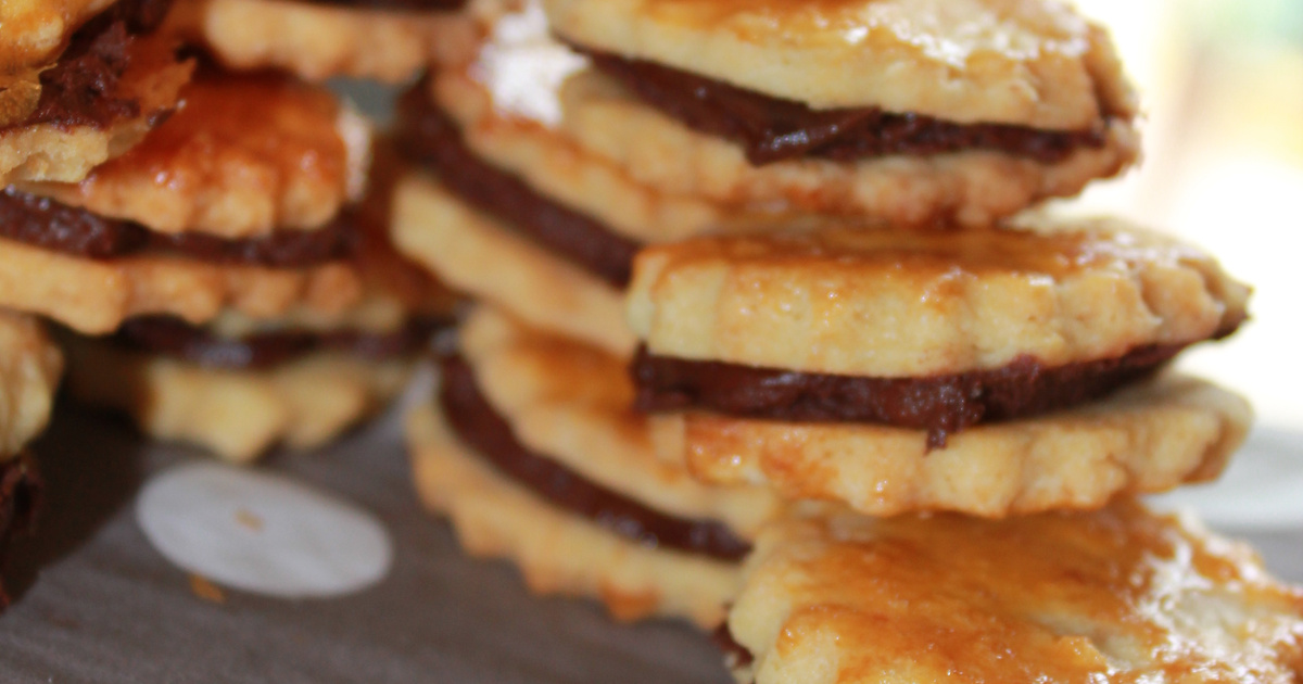 Recette Biscuits fourrés au chocolat de Martha Stewart - 750g.com