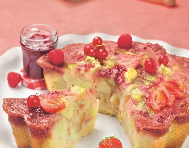 Recette Gâteaux aux Pommes et Fruits Rouges - 750g.com
