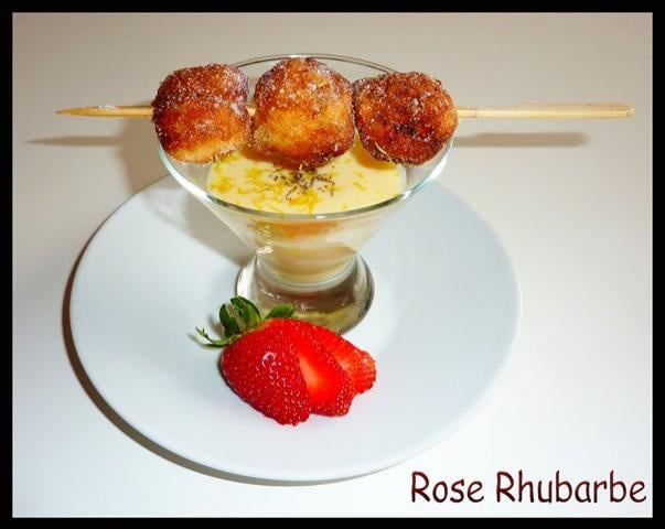Recette Beignets de fraises au thym et sa crème anglaise citronnée ...