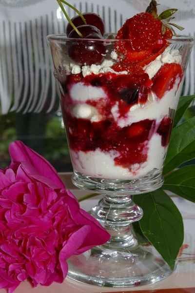 Recette Gourmandise aux fruits rouges. - 750g.com