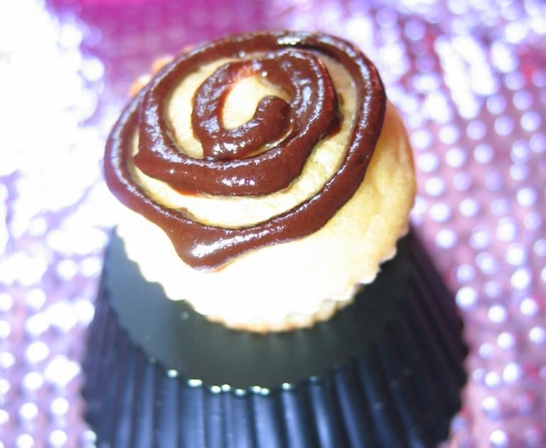 Recette Le cupcake banane canelle - 750g.com Recette Le cupcake banane canelle - 750g.com