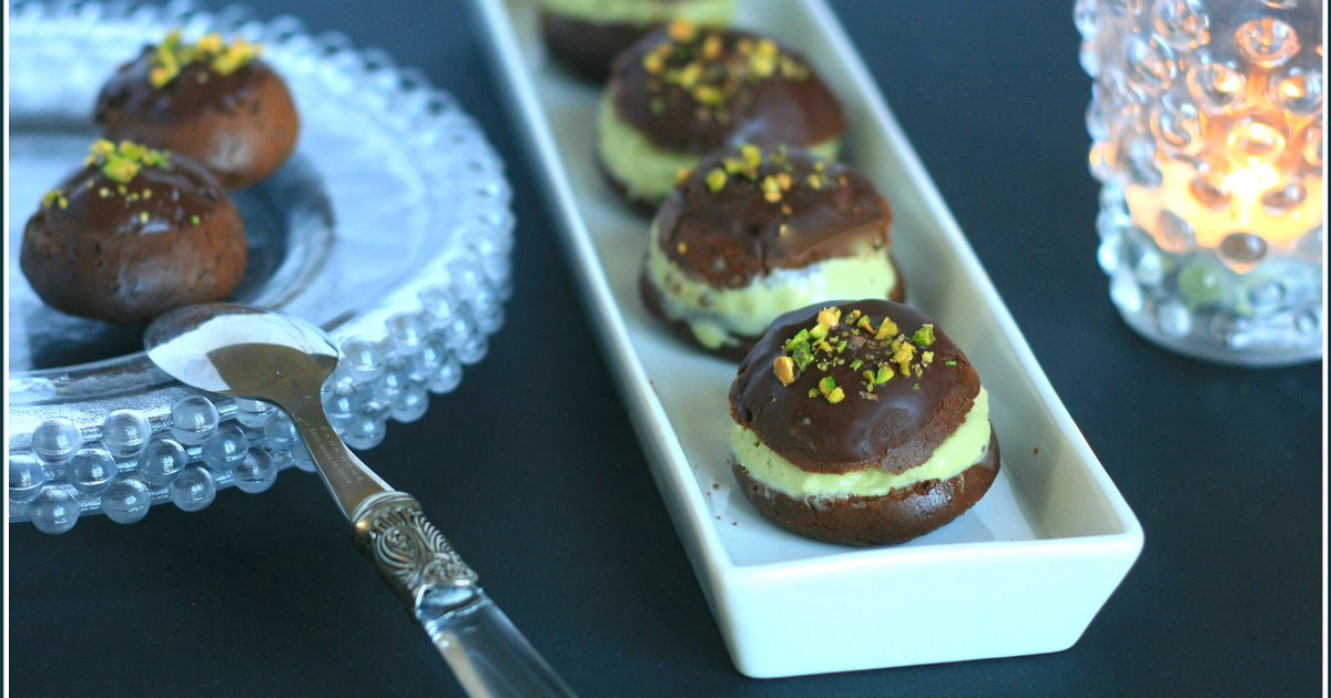 Recette Choco choux garnis de glace pistache - 750g.com