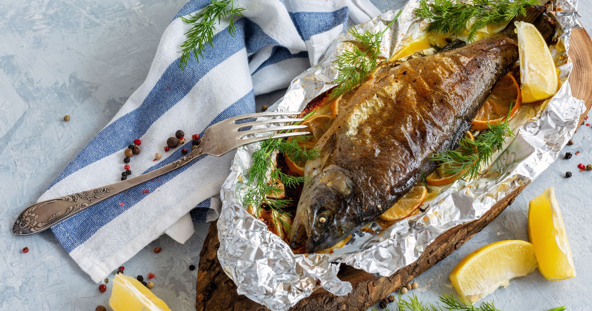 Cuisiner un poisson entier, c’est très facile : la preuve avec la ...