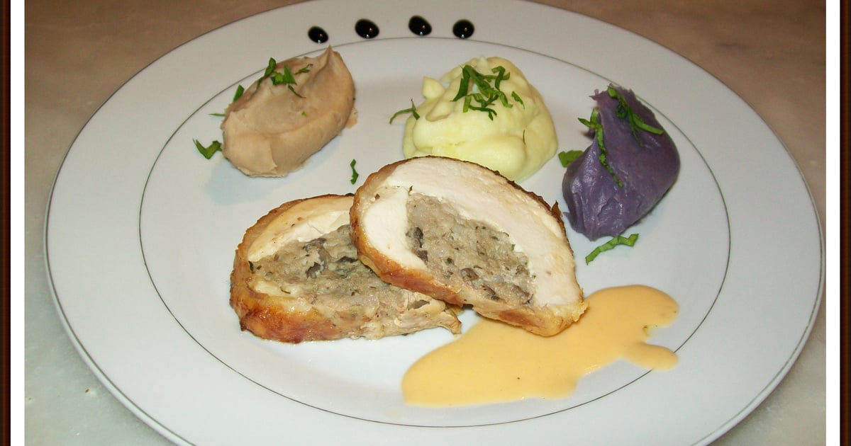 Recette Rôti de dindonneau farci et ses 3 purées - 750g.com