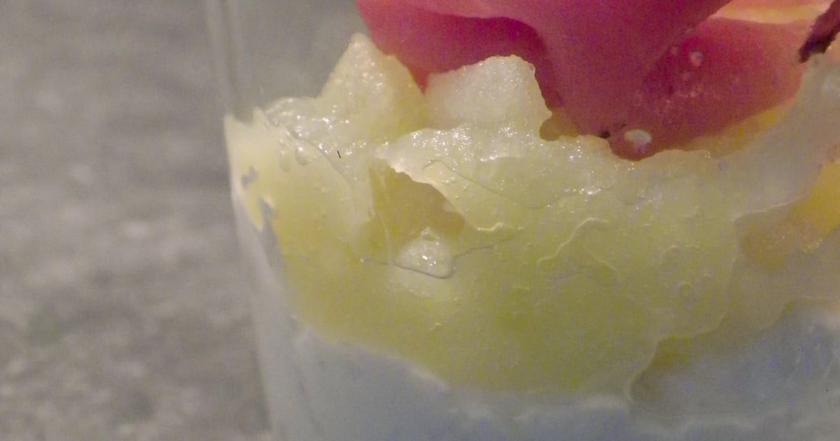 Recette Compotée de granny, mousse de chèvre et speck italien - 750g.com