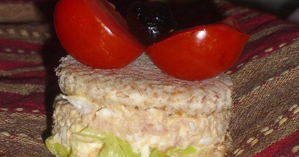 Recette - Mini sandwich façon pain bagnat revisité en vidéo - 750g.com