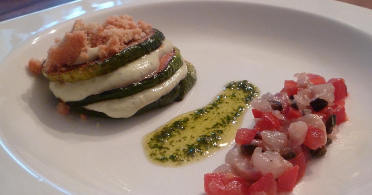 Recette Chaud-froid de courgettes et son tartare de bar aux légumes ...