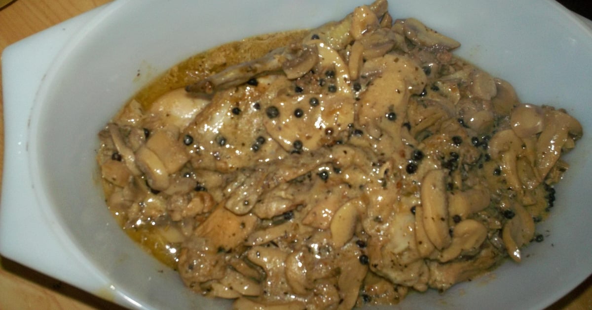 Recette Fricassée de poulet au poivre vert - 750g.com