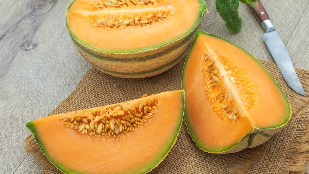 Melon : 6 astuces anti-gaspi pour utiliser l'écorce et les pépins en ...