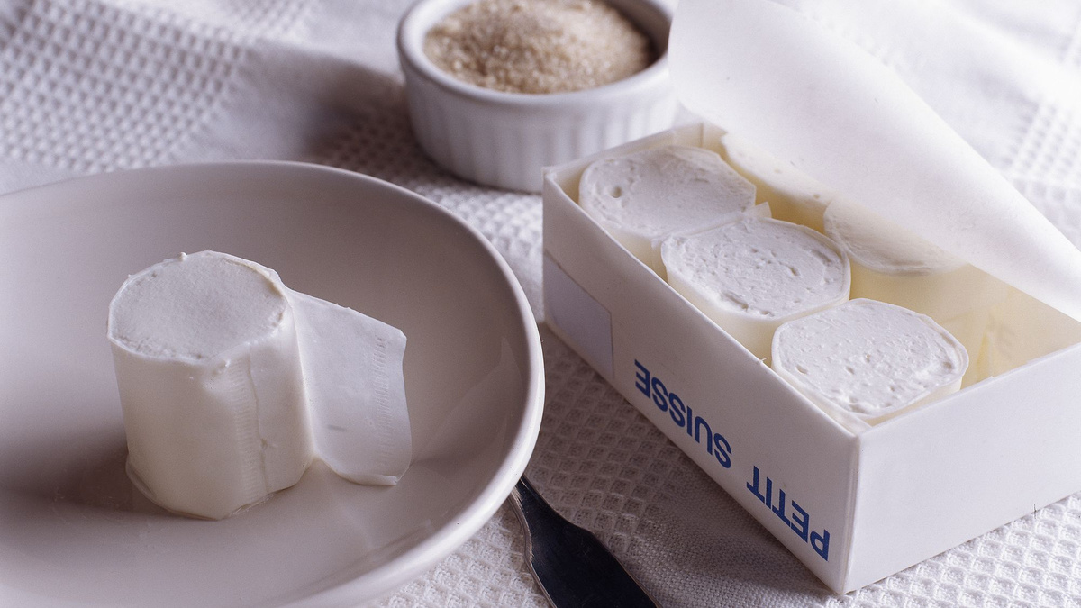 Petit suisse vs fromage frais : quelles différences et quel est le ...