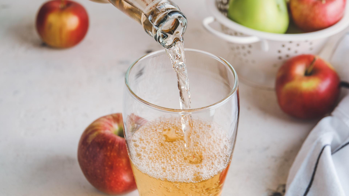 Peu de gens le savent mais cette boisson à base de pommes est une vraie ...