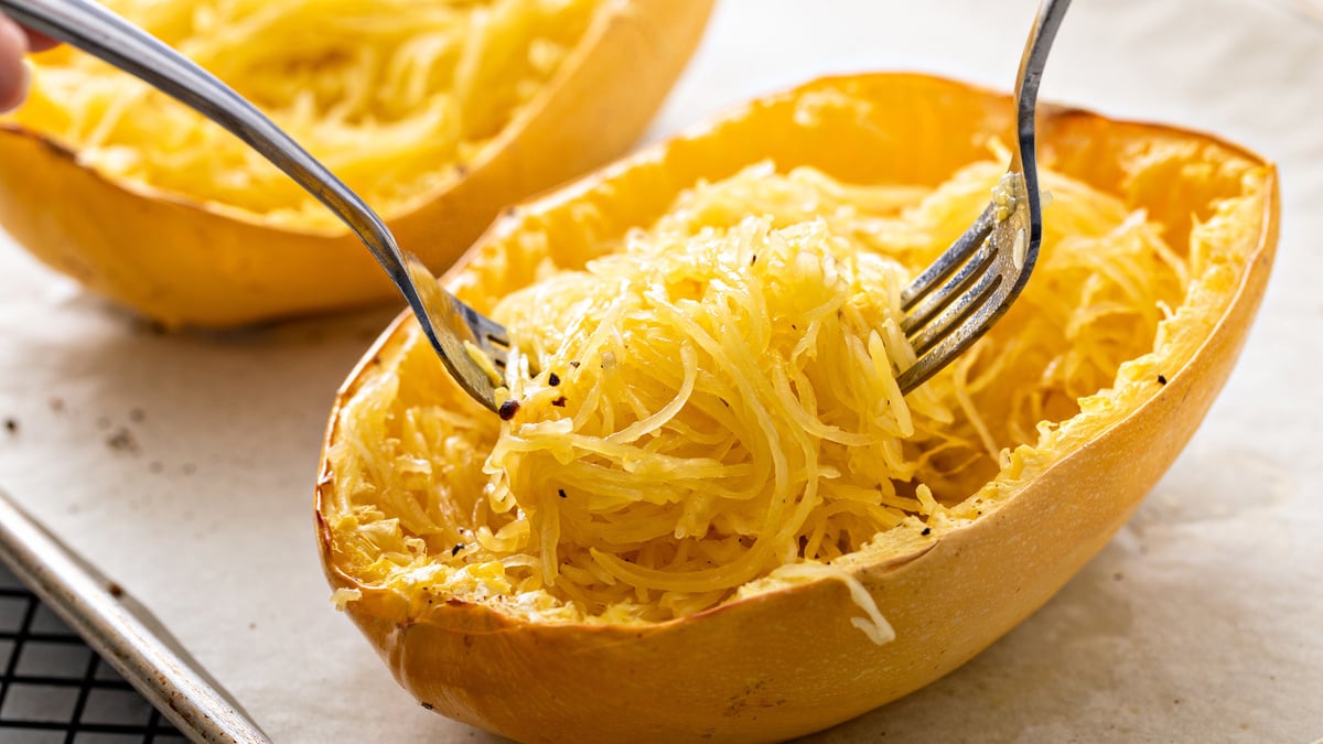 Vous ne savez pas comment manger la courge spaghetti ? Voici la ...