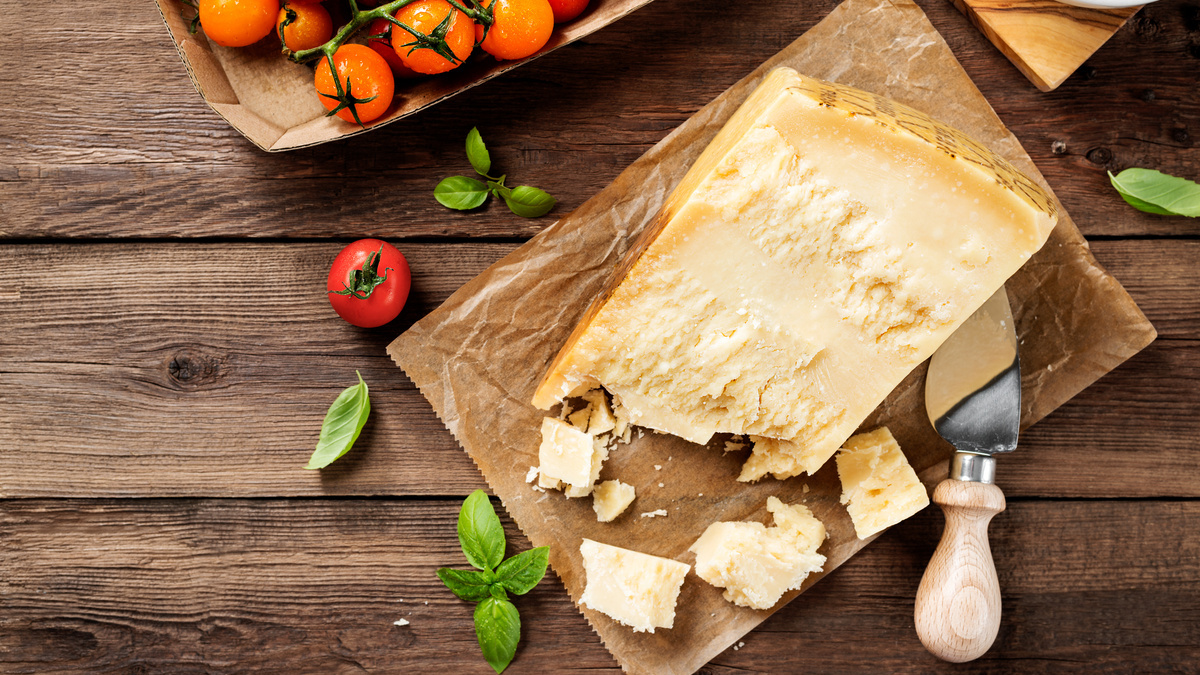 Comment reconnaître un vrai parmesan même au supermarché ? - 750g.com
