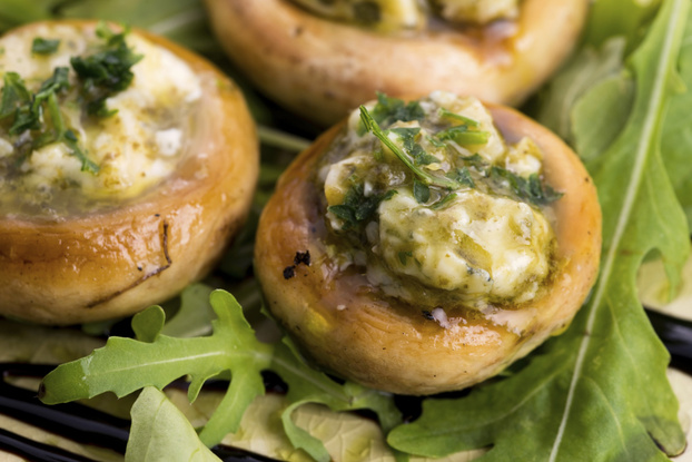 Recette - Champignons farcis au beurre d'escargot | 750g