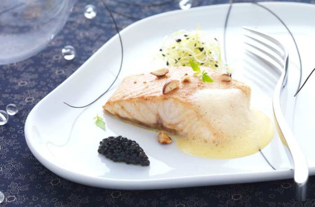 Recette - Filet d'esturgeon aux noisettes grillées, sabayon beurre ...