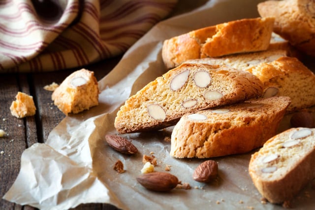 Connaissez-vous les cantuccini, ces biscuits croquants italiens ...