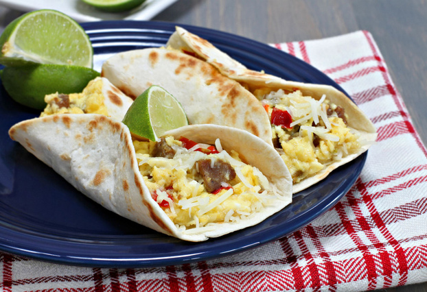 Diaporama "7 idées de tacos pour se régaler" - Tacos saucisses, fromage ...