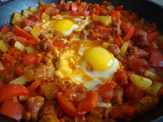 Recette - Chakchouka aux poivrons et merguez | 750g